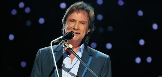 Disco de fim de ano do Rei Roberto Carlos tem apenas duas inéditas