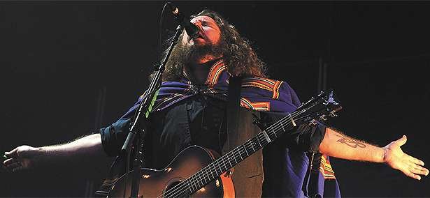 Mistura de folk e eletrônica da My Morning Jacket revigora cena pop ...