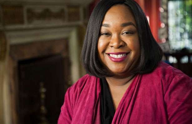 Após sucesso na TV, Shonda Rhimes anuncia primeiro livro