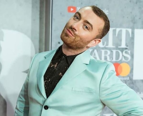 'Não sou macho ou fêmea', diz Sam Smith ao se revelar não-binário