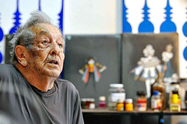 Artista plástico Décio Noviello morre aos 90 anos